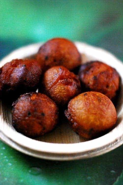 Kerala Unniyappam (Recipe With Step By Step Pictures)